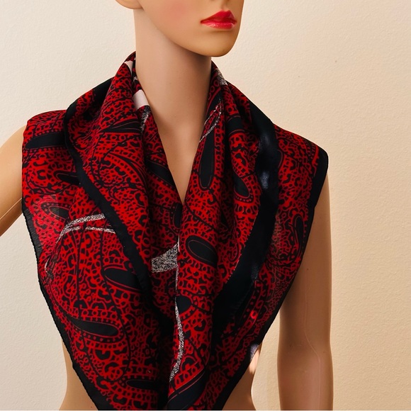 liz Sinclair | Accessories | 3 X 30 Liz Sinclair Scarf | Poshmark